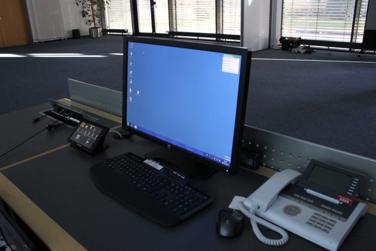 AVDATA GmbH AVDATA, Dienstleistungen